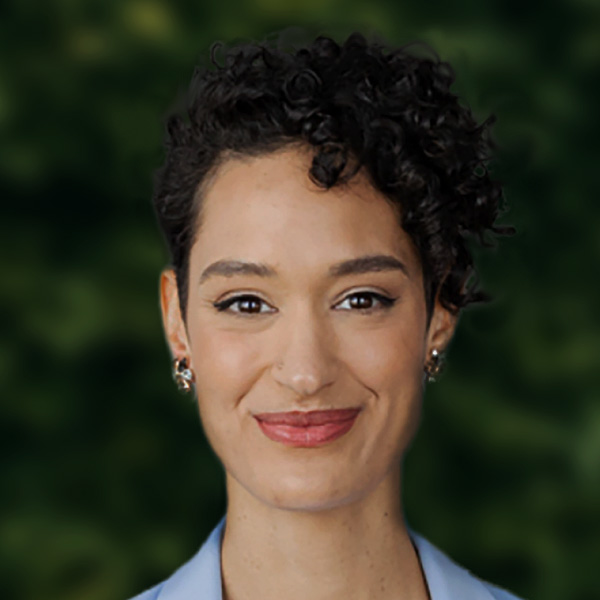 Julia Roper's Instagram, Twitter & Facebook on IDCrawl